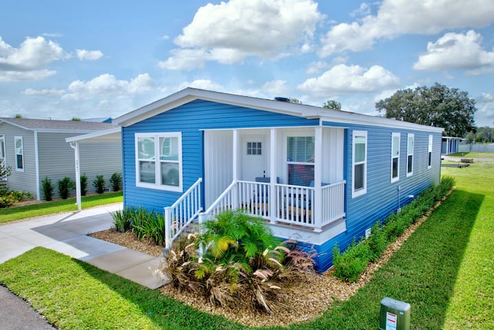 Sunrise Bungalow At Rum Runner Lot 100 - Sebring, FL