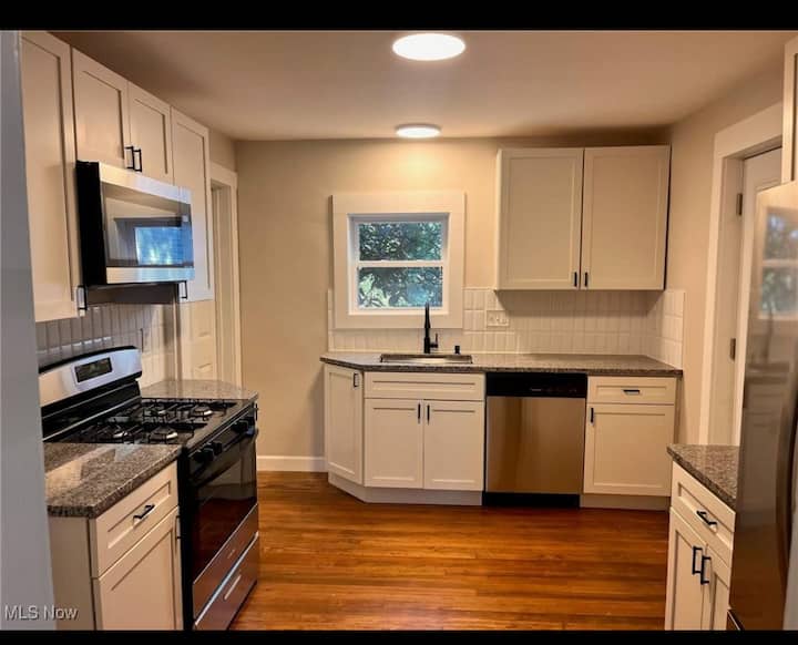 Kirtland, Oh 3 Bd/2 Ba Parking For Camper/rv/boat - Willoughby, OH