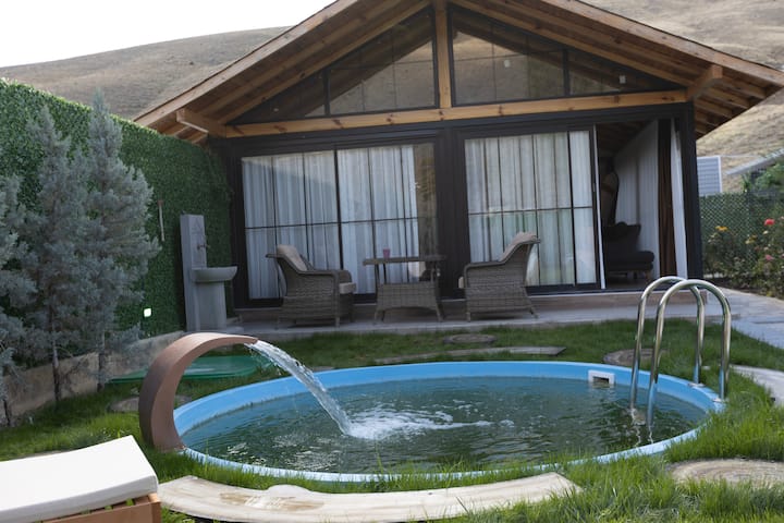 Eymir Bodrum Konsept Bungalov Sıcak Havuz ŞöMine - Ankara