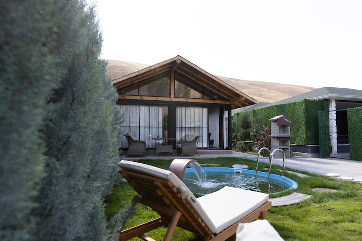 Eymir Bodrum Konsept Bungalov Sıcak Havuz ŞöMine - Ankara