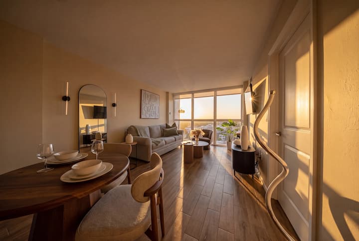 Luxury Spot | Downtown Access | Game Room|gym|spa - Fort Myers