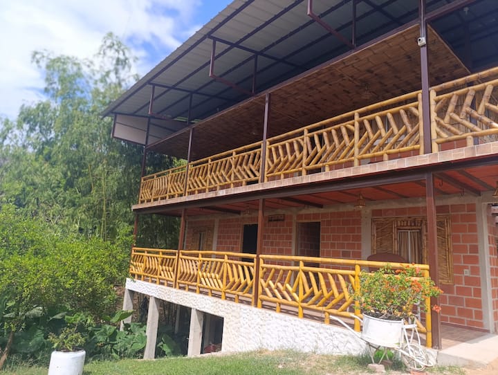 Cabaña Rural, Alojamiento Max. 4 Personas - Neiva