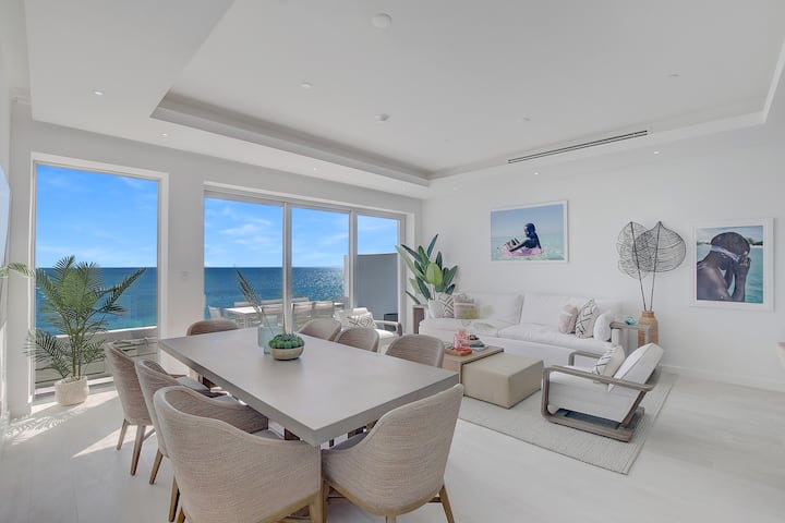 Modern Penthouse W/ Rooftop Pool & Ocean Views - Nassau