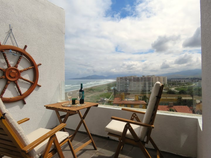 Soleado, Con Vista Al Mar Y Equipado Con Lo Mejor - La Serena