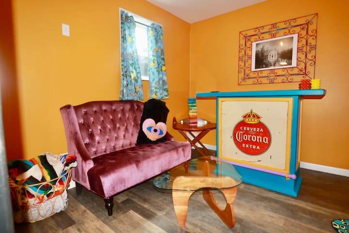 Not-your-granny’s Flat - Annapolis, MD