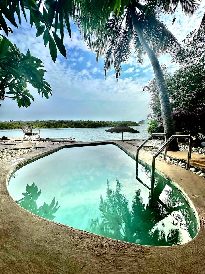 Lakeside Lodge:3 Cottages W/ Plungepools&hammocks - Goa