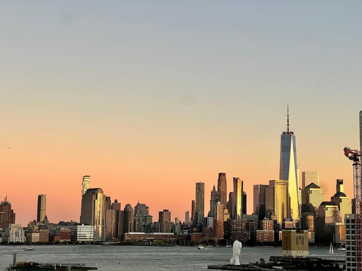 Nyc In 20 Mins!  2br/2ba - Hoboken, NJ