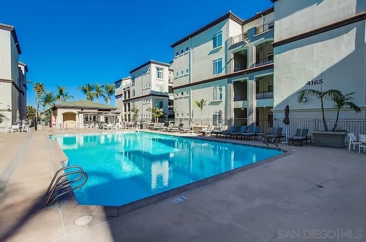 Ucsd/regents La Jolla Condo - Del Mar, CA