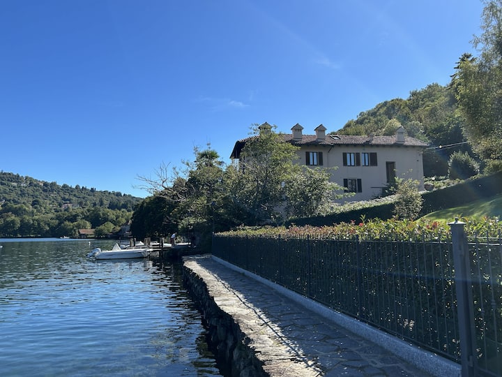 Casa Fronte Lago D'orta Con Vista Panoramica - Orta San Giulio