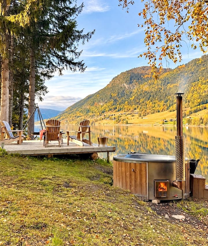 Lakeside Cabin With Hot Tub And Sauna - Noruega