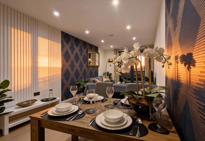 2bed 2bath Apartment, Terrace, City Center, Wifi - Leeds