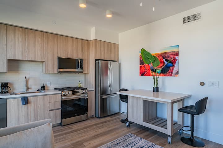 Trendy 1br1ba| Pool, Gym, Rooftop+in-unit Laundry - Phoenix, AZ