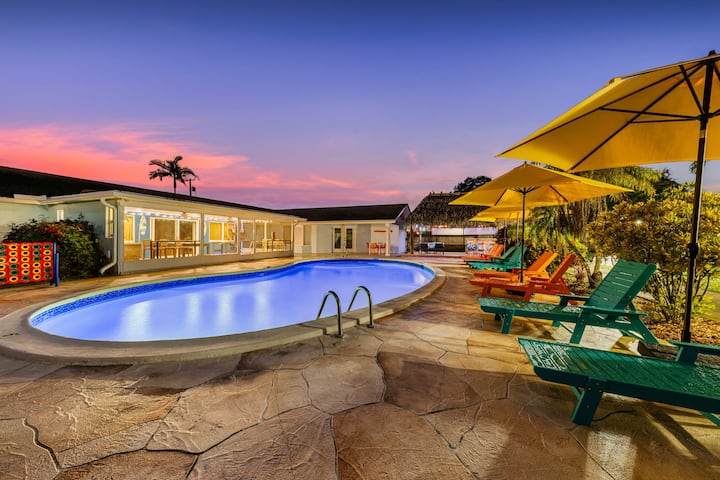 5 Br Poolside Paradise In West Palm Beach - West Palm Beach, FL