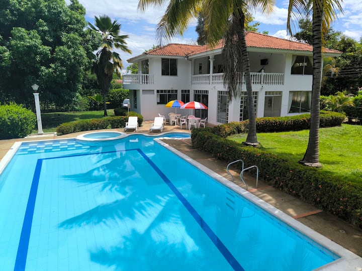 Casa Exclusiva | Piscina | Carmen/melgar/girardot - Carmen de Apicalá