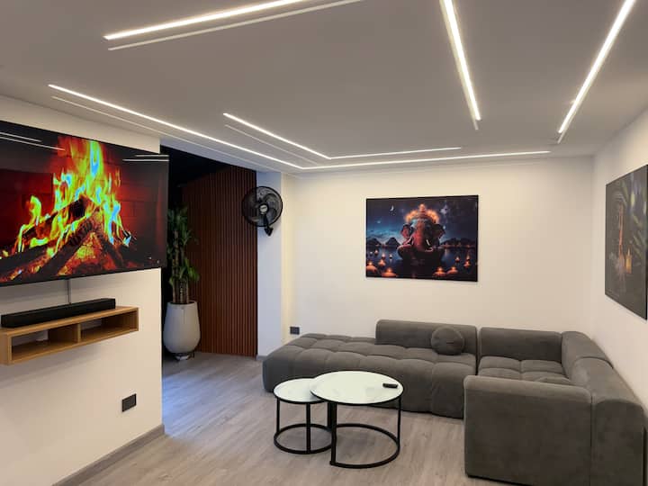 Luxury House W/ Jacuzzi / 13 Px / 12 Min Provenza - Medellín