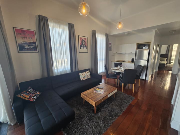 Romance & Rhythm – Loft Above The Beat Of The City - Brisbane