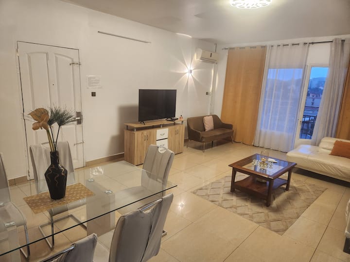 Dreams Home, Appartement Meublé N°2,bastos,yaoundé - Yaoundé