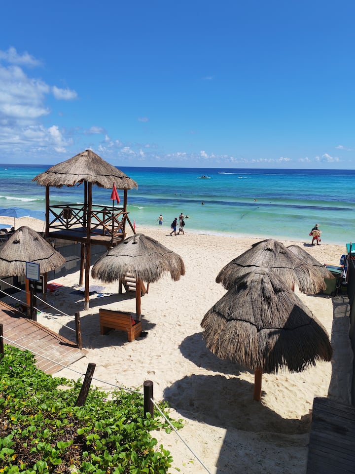 Casa Impresionante Alado De La Playa Con 5 Recamar - Cancún