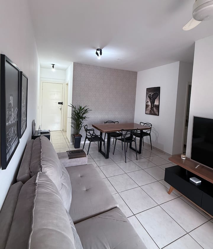 Apartamento Amplo Com Piscina 3 Quartos 2 Garagens - Cuiabá