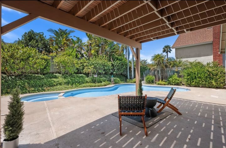 Lux Dream Home Pool/hot Tub/game Room - San Diego, CA