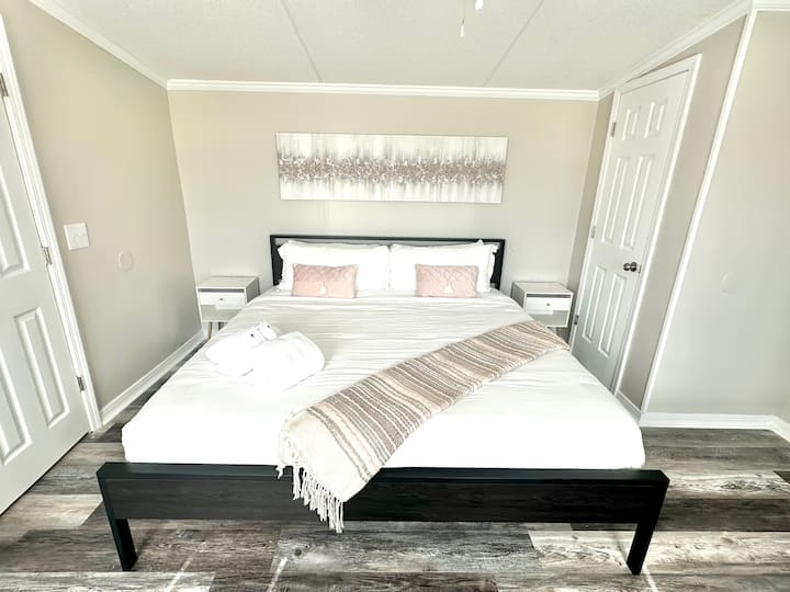 Sweet Southern Stay - Greenville, NC