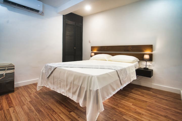 Il Blu Apartment – 2br, Quiet, Free Parking - Dominica