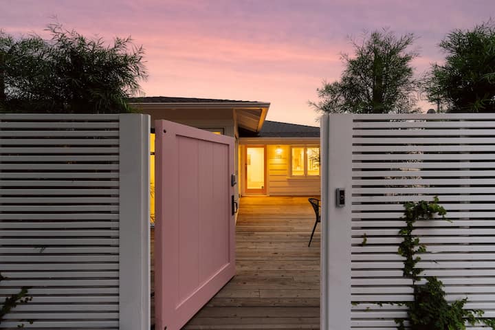 New, 2 Bed, Encinitas, Walk To Beach, Parking! - Encinitas, CA