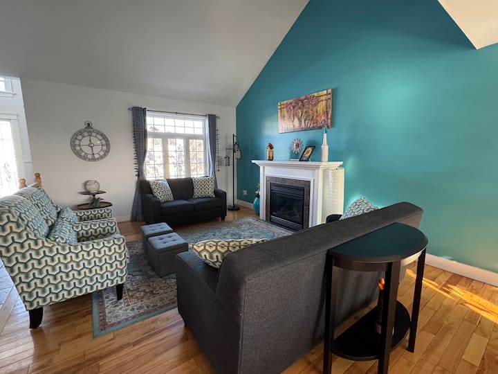Bright Fredericton Retreat | Close To Everything! - Oromocto