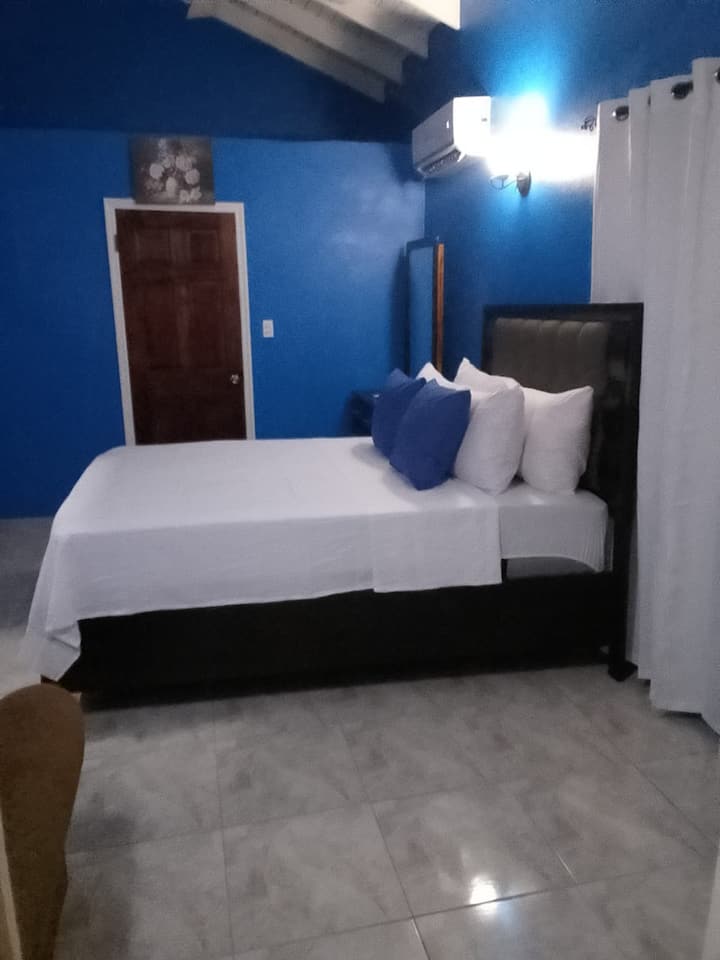 Short Stop Antigua Experience - Antigua y Barbuda