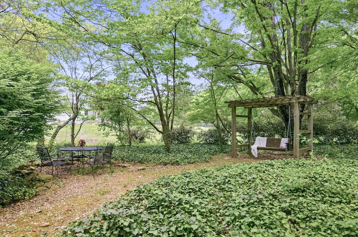 Serene Yard | Huge Garage | 3 Min To Tys - Maryville, TN