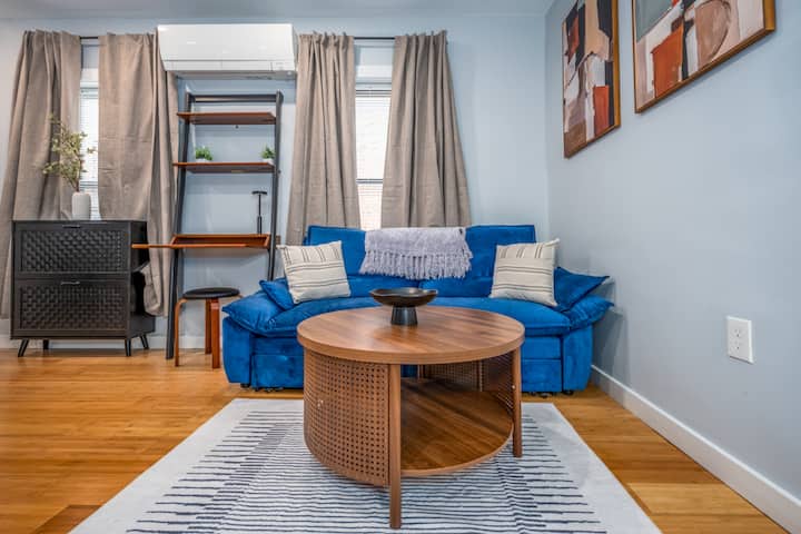 Otr By Tql+lux King Bed+$ Parking+smart Tvs+3rd Fl - Cincinnati, OH
