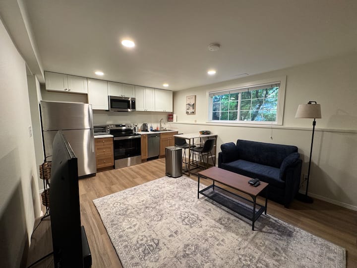Guest Suite In Remond - Redmond, WA