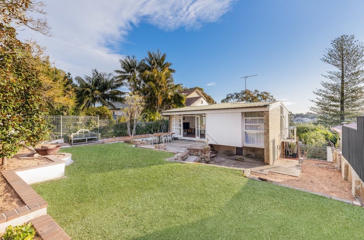 Effortlessly Cool Bay Side Home - South Cronulla Beach, New South Wales