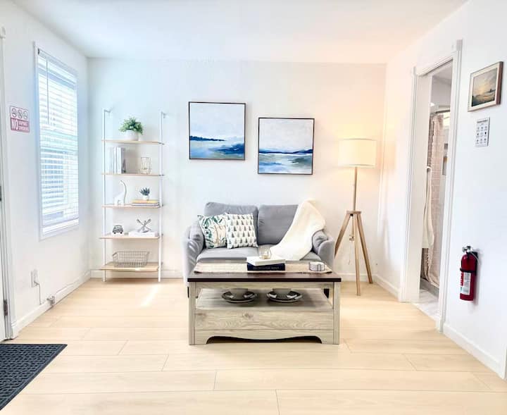 Cozy & Private Quiet Non-sharing House - 聖利安卓