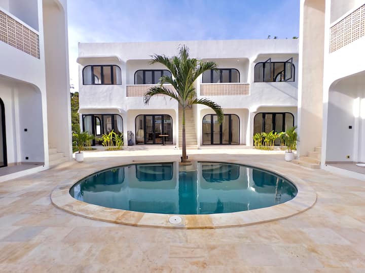 Tranquil Villa Near Melasti & Uluwatu Beaches - Australia