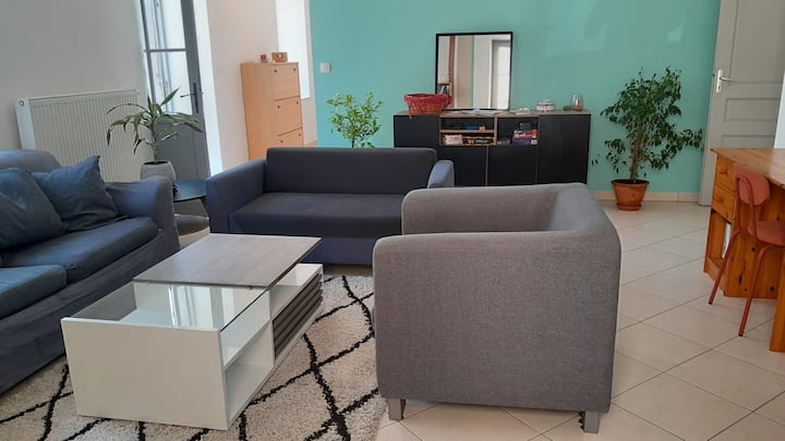 Chambre Dans Un Spacieux Appartement - Pays Basque - Ainhoa