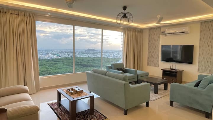 Luxurious 3-bhk Apartment Mla Colony, Banjarahills - Hyderabad