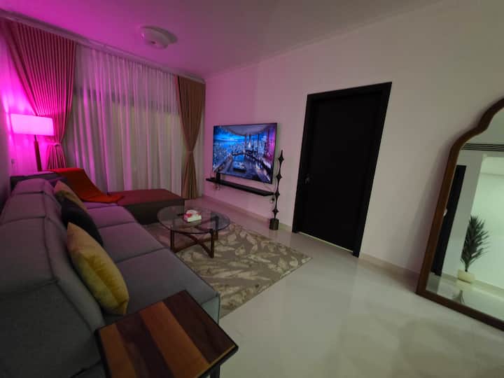 Luxury 2br Flat Pool+gym+parking|muscat-bowsher - Oman