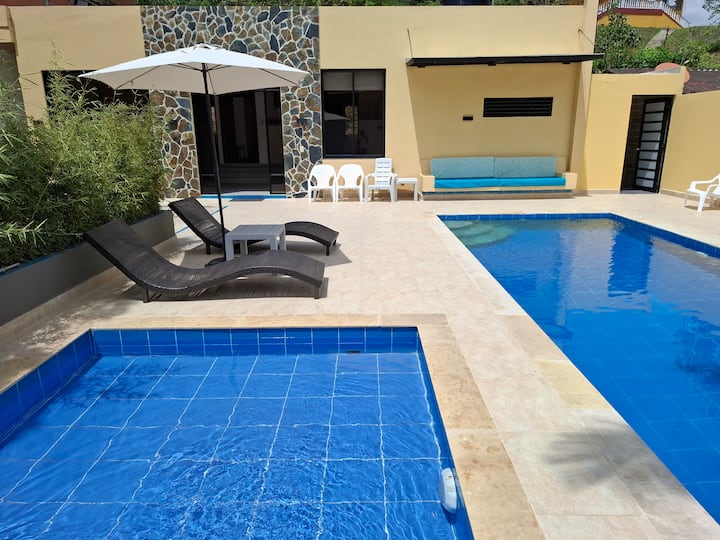 Casa Privada Muy Bien Equipada - Villeta