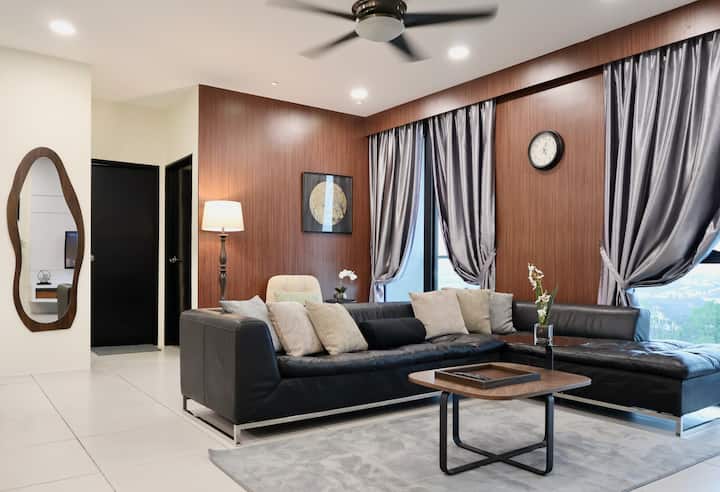 Deorient | Delofts Kuching 8pax | Vh17 - Kuching