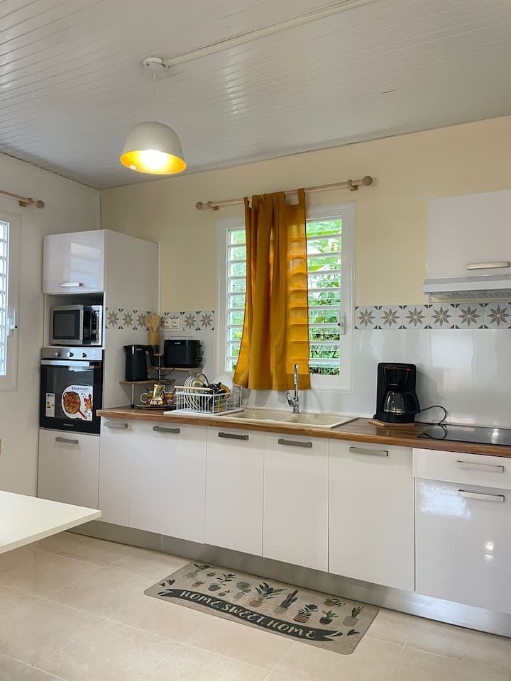 Soleil ÉClatant - Guadeloupe