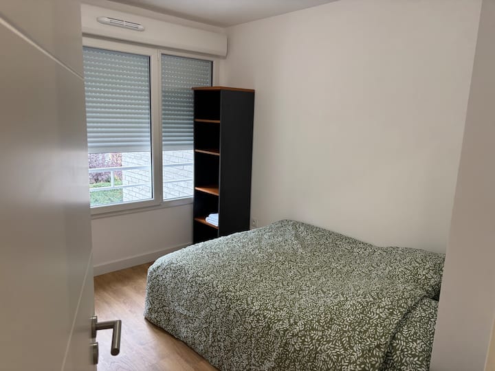 Chambre Agréable Et Calme En Plein Centre-ville - Tourcoing