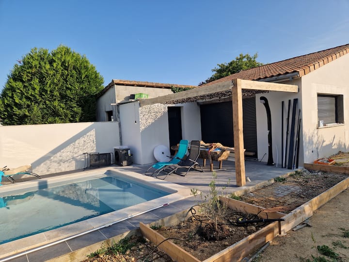 Maison De 65 M2 Proche Toutes Commodités - Poitiers