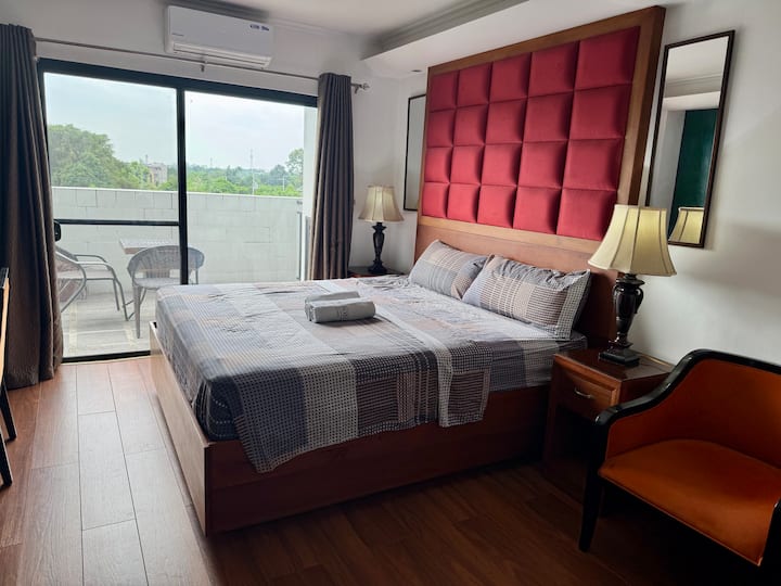 Luxury Studio With Nice Terrace And Swimming Pool - Ángeles