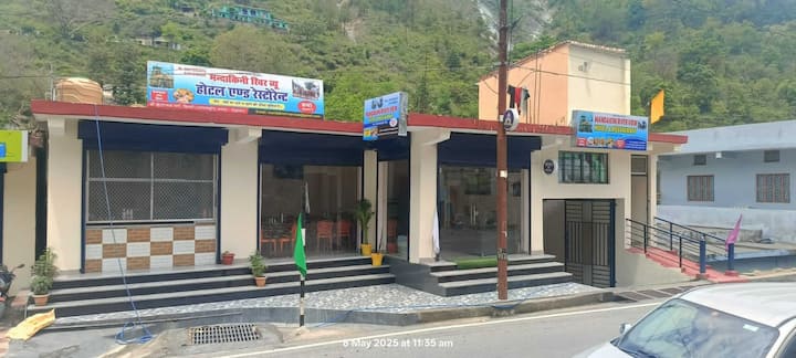 Mandakini River View Family Room - Rudraprayag