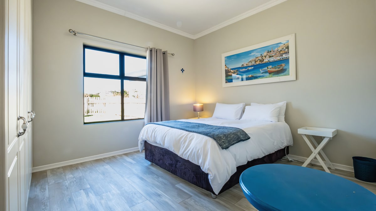 Mountain View Villa Oubaai - Houses for Rent in Oubaai Golf Estate ...