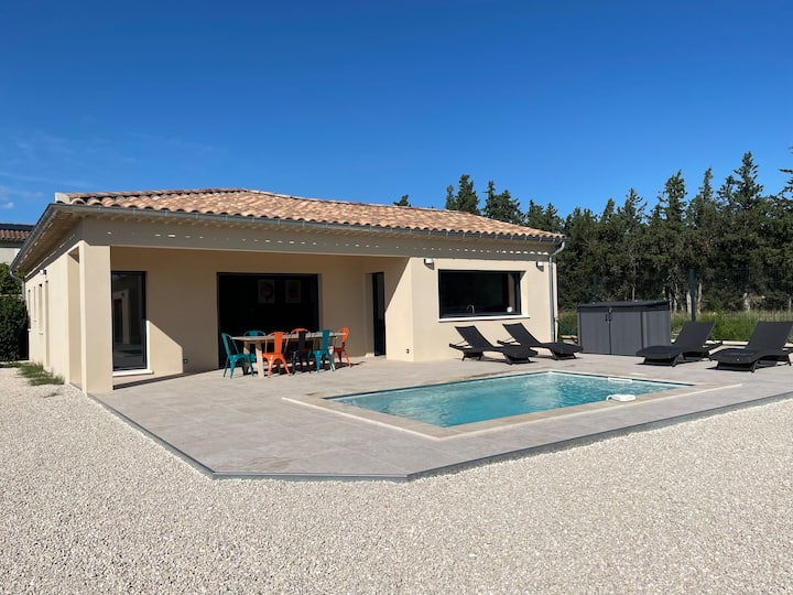 Villa Avec Piscine, Calme & Confort Au Rendez-vous - Monteux