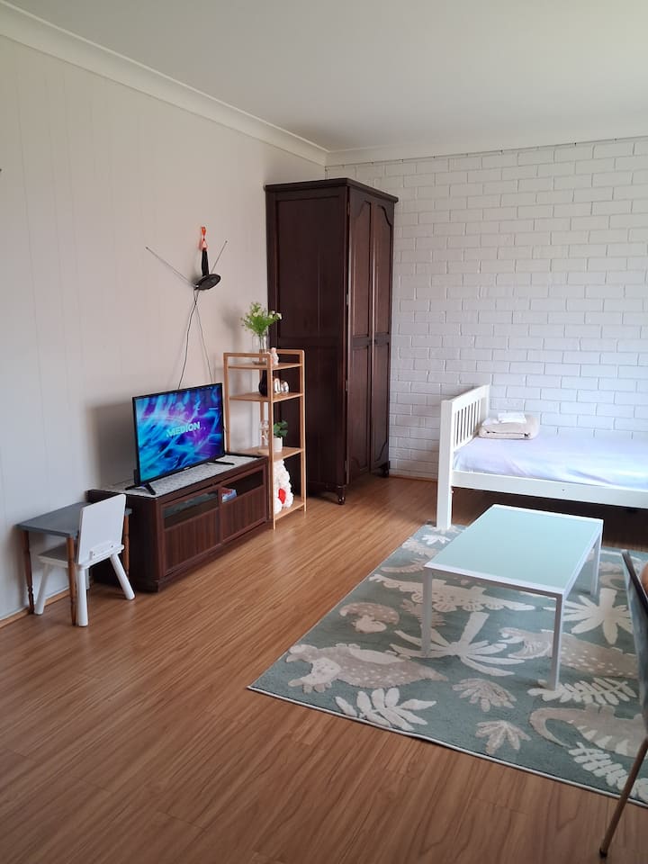 2 Rooms Including Own Living Room - Saint Andrews