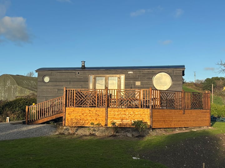 The Black Cabin - Skibbereen