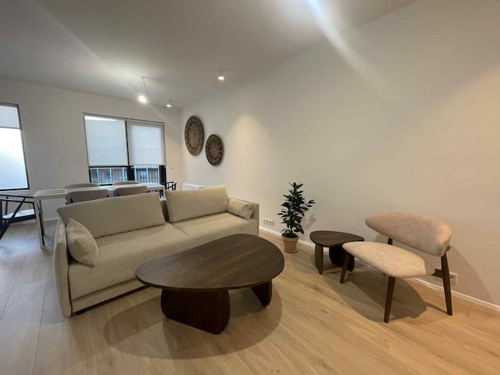 New 2br-2bth In Heart Of Reykjavik - Reykjavík